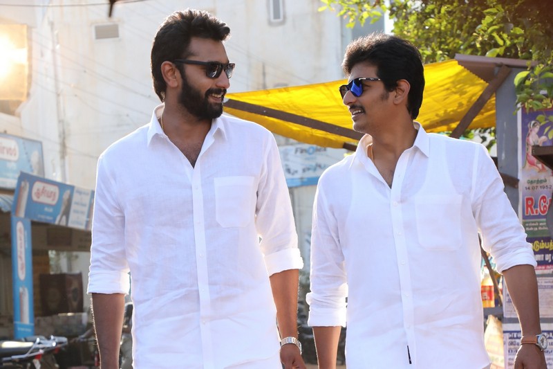 பெரிய விலைக்கு விற்ற களத்தில் சந்திப்போம் - படக்குழுவினர் உற்சாகம்